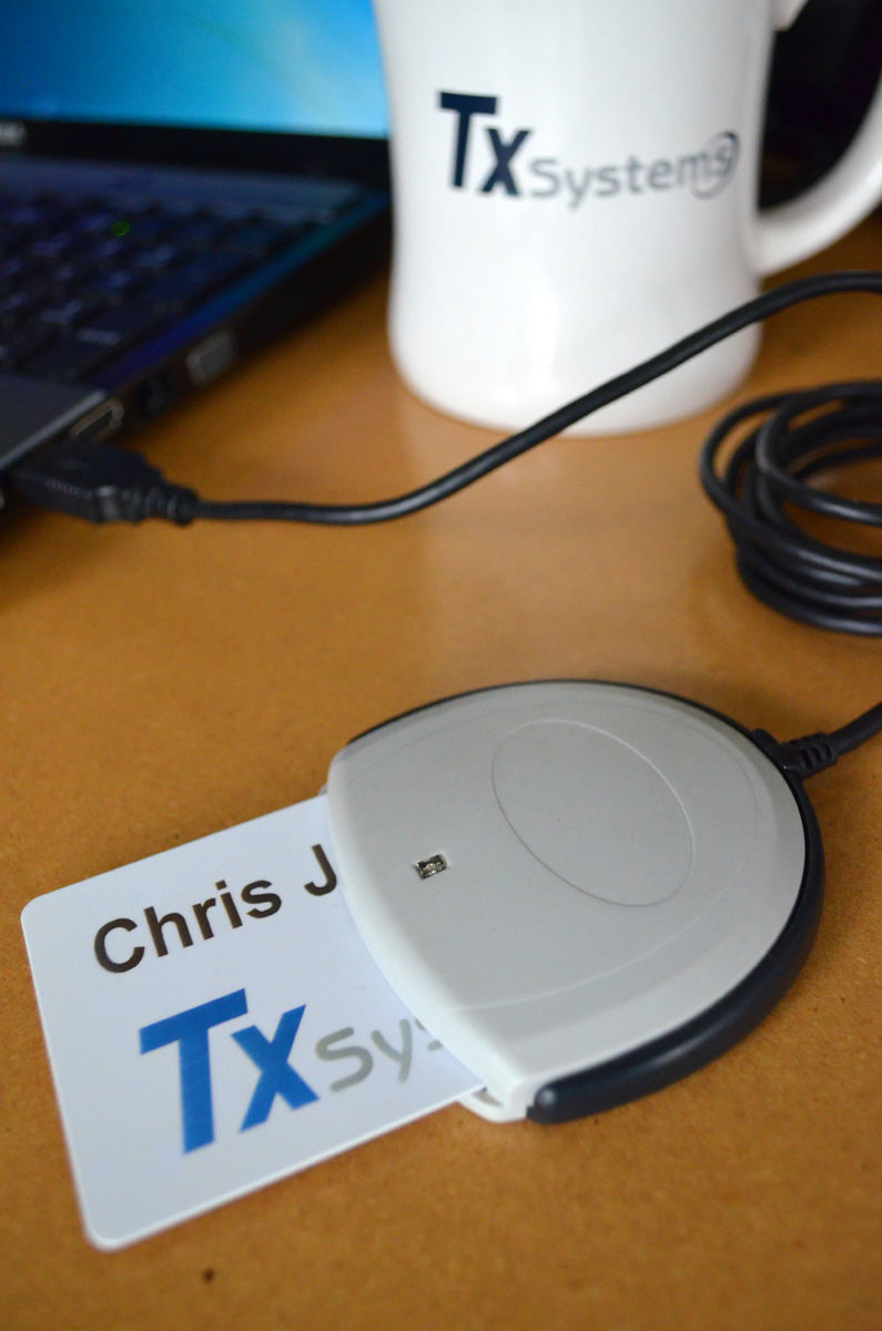 SCR3310 V2 CAC/PIV USB 2.0 Contact Smart Card Reader